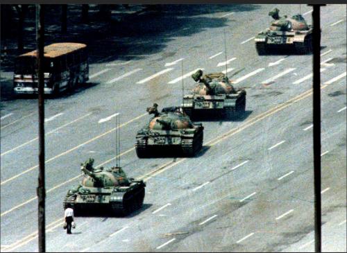 Memoriando Fotografía: TANK MAN - 1989