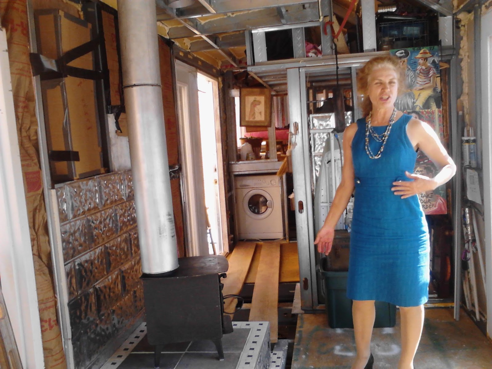 Building a Home-made Solar Powered Travel Trailer From the ground up ...