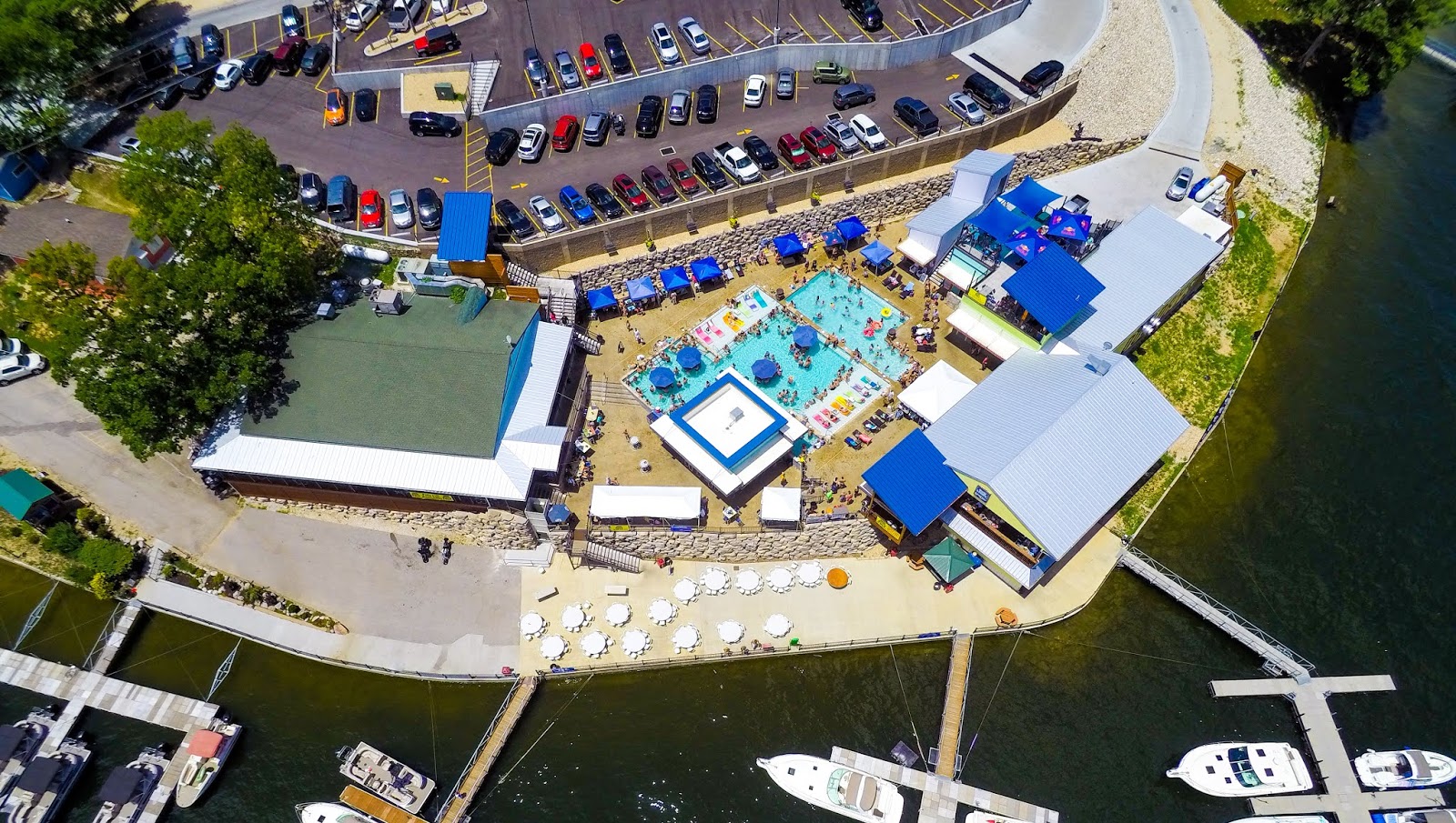 Dog Days Bar & Grill Lake of the Ozarks: Summer Specialty Food & Drink ...