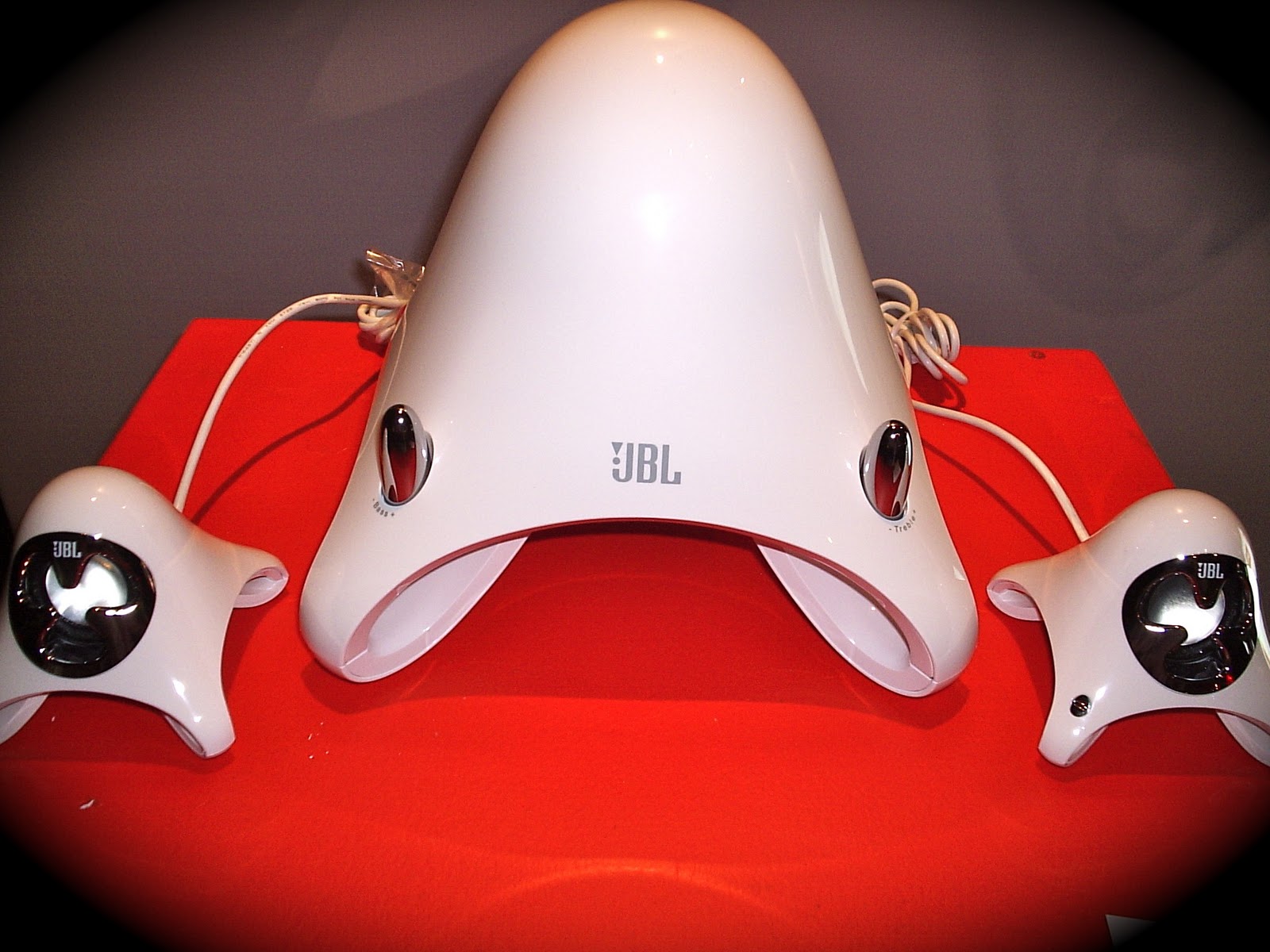 Purple Plum Fairy: JBL Revolutionizes Your Audio, Video and Multimedia ...