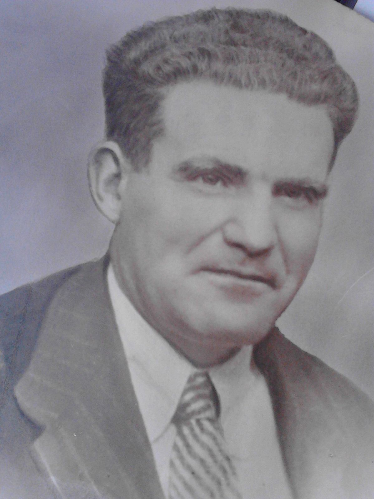 memòria de QUART: Derecho de memoria. Teófilo Bella Martínez