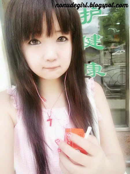 Nonu De Girls: Once Again ! She Have Big Eyes n Very Cute Lips