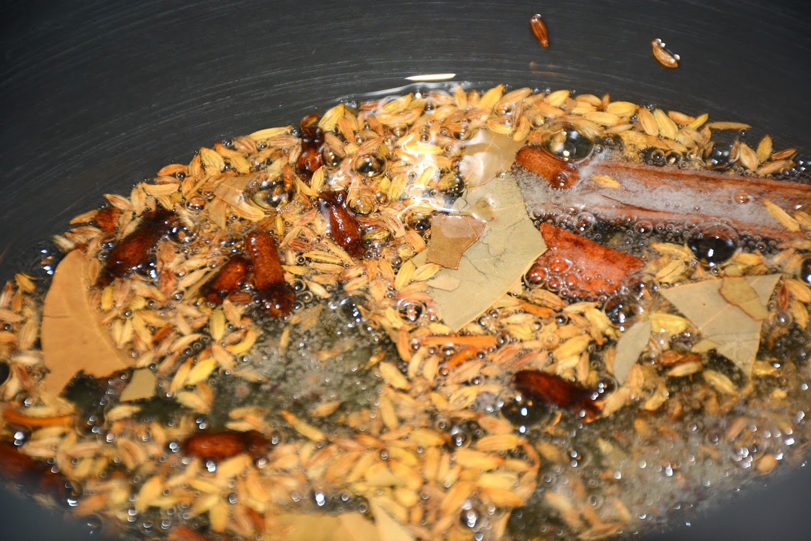 Nepali Tummy!!: Khasi Ko Masu (Nepali Style Mutton Curry) Recipe!!