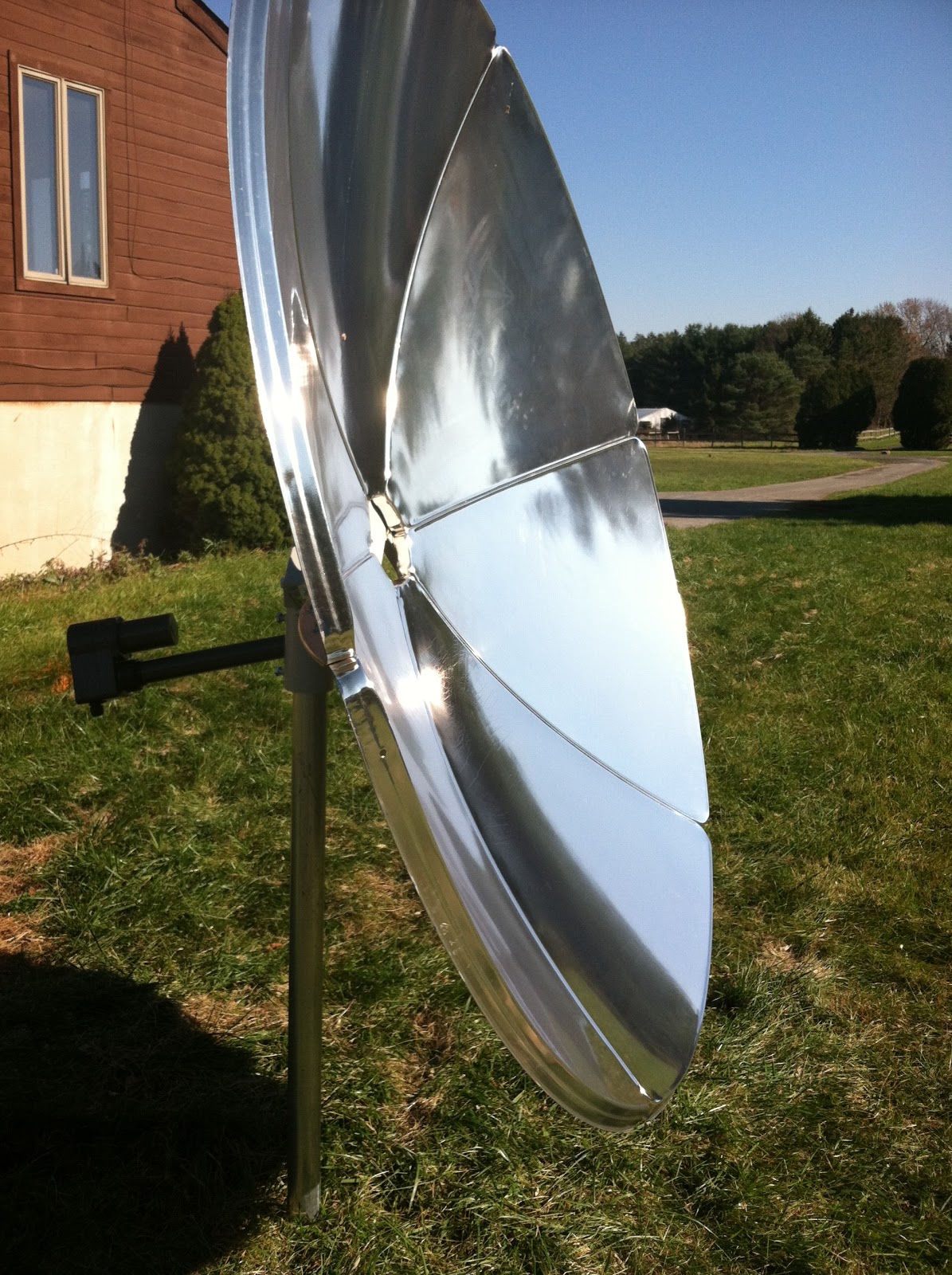Parabolic Solar Hot Water Heater