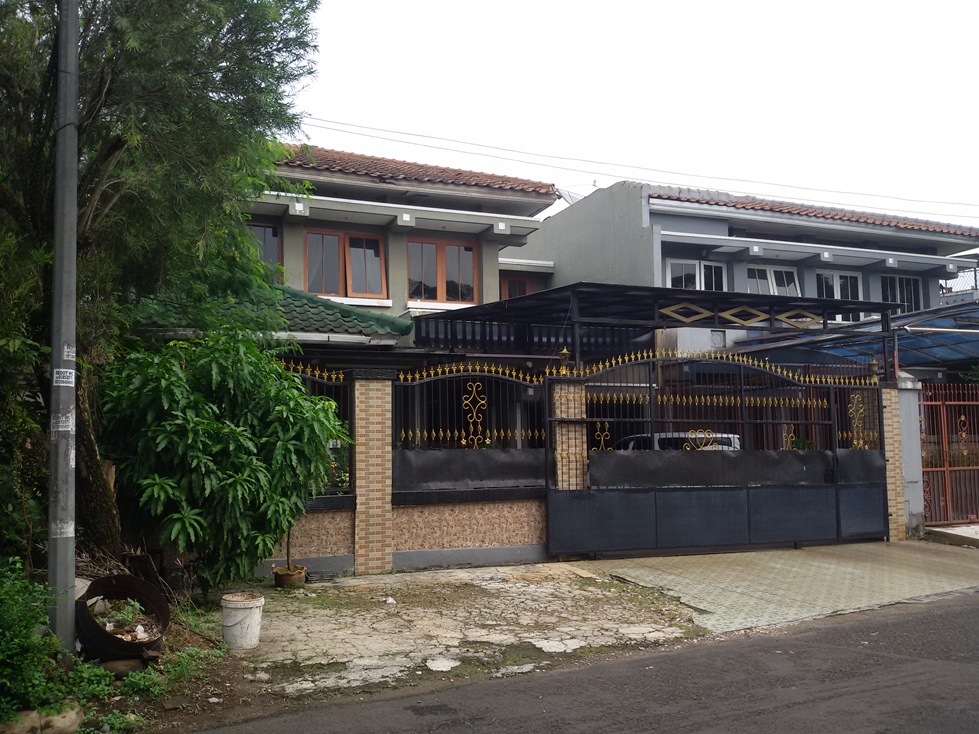 Andreas broker property Century21 Crystal: Rumah besar, tanah luas di ... Andreas broker property Century21 Crystal: Rumah besar, tanah luas di ...