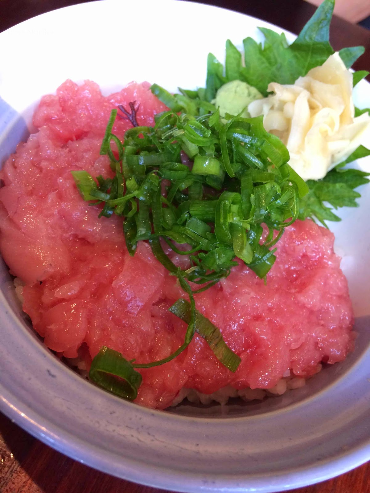 Hawaii Mom Blog: Lunch at Doraku Sushi
