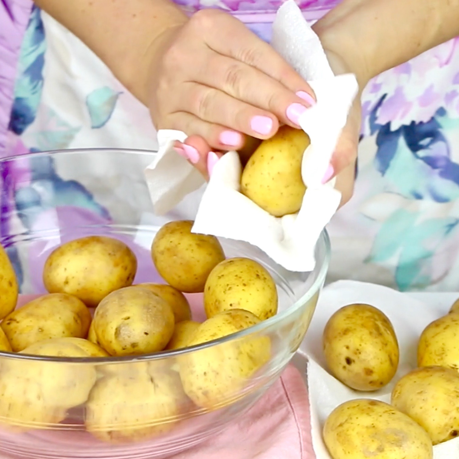{VIDEO} Fully Loaded Mini Baked Potato Bites - The Lindsay Ann