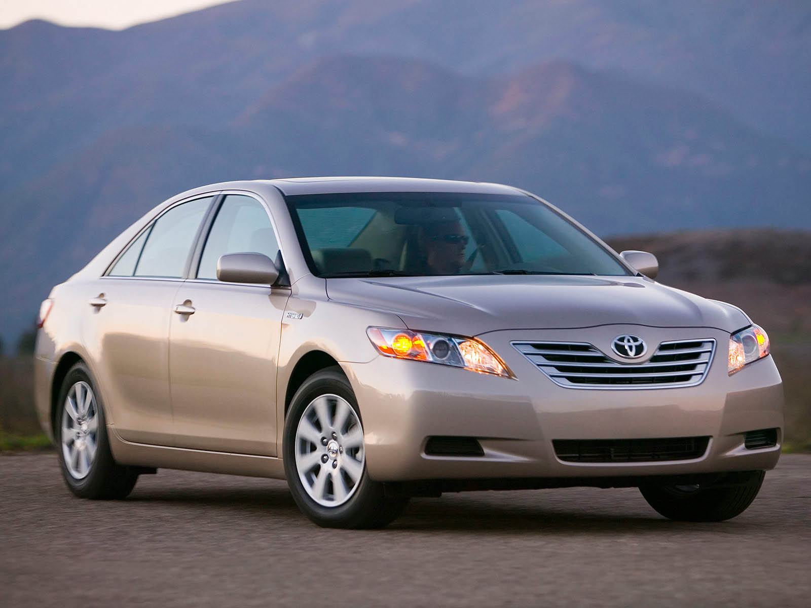 wallpaper: Toyota Camry Car Wallpapers