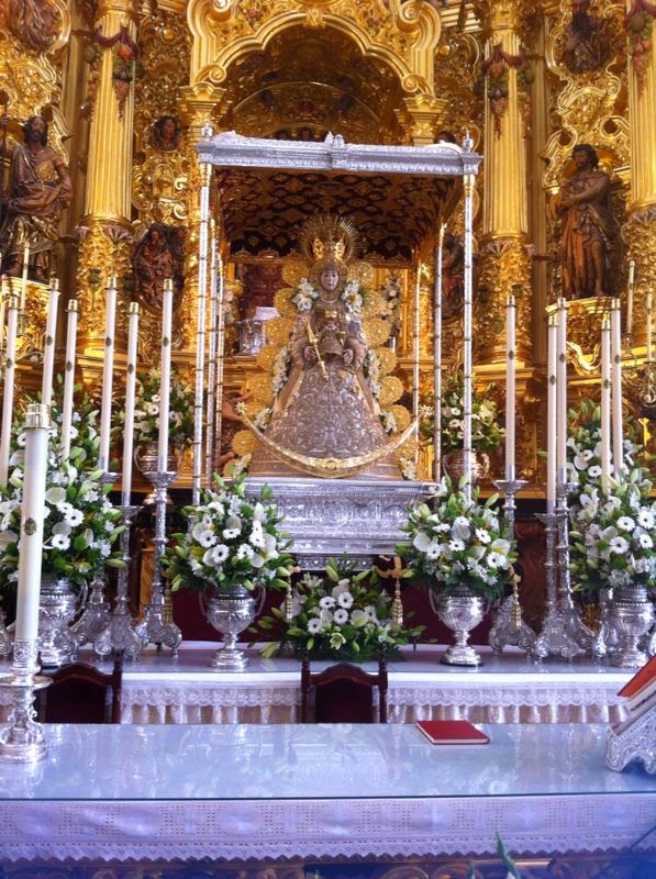Arte Costalero: Curro Claros diseña un nuevo rostrillo para la Virgen ...