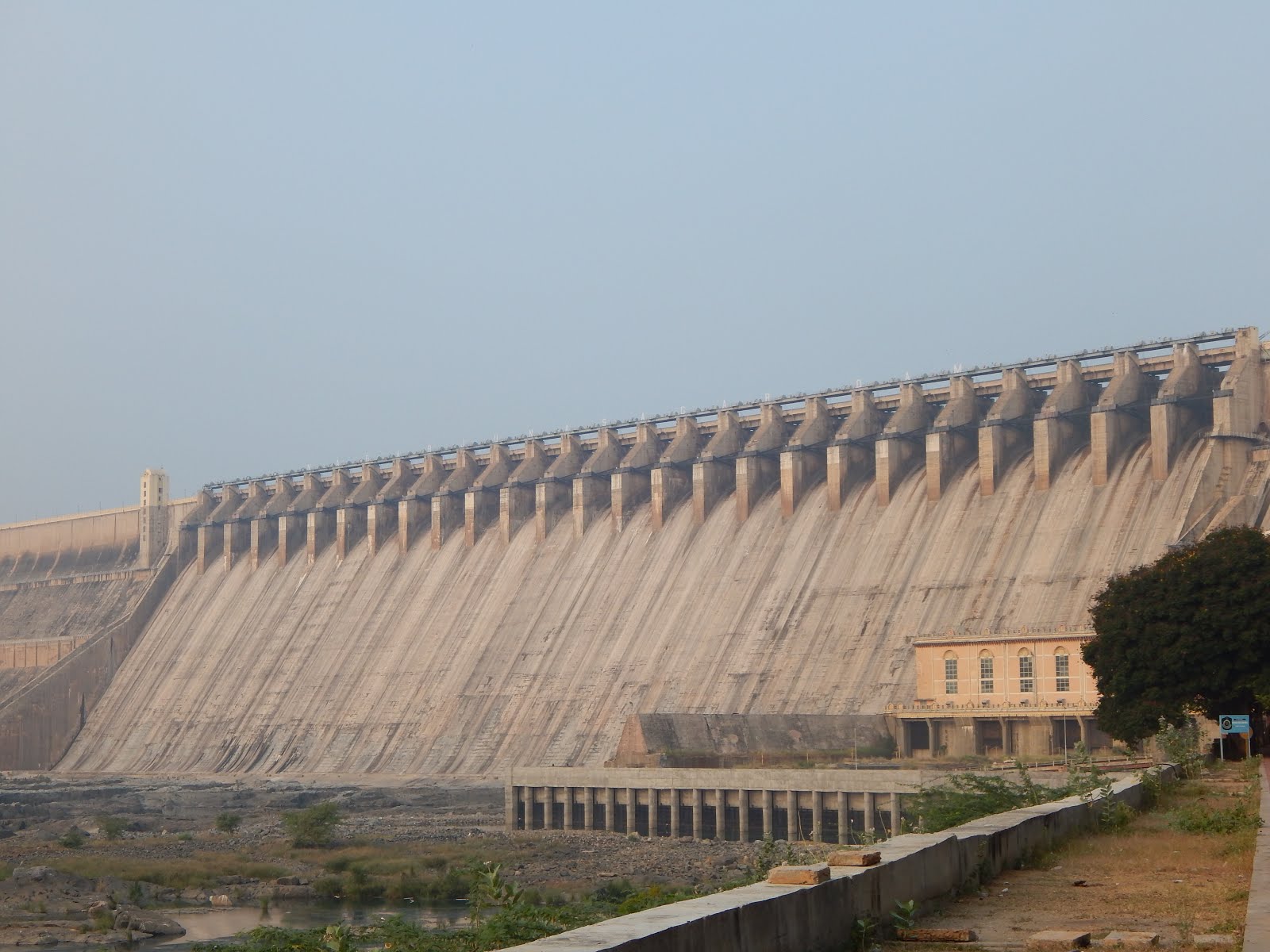 Being Nomadic...: August 2016