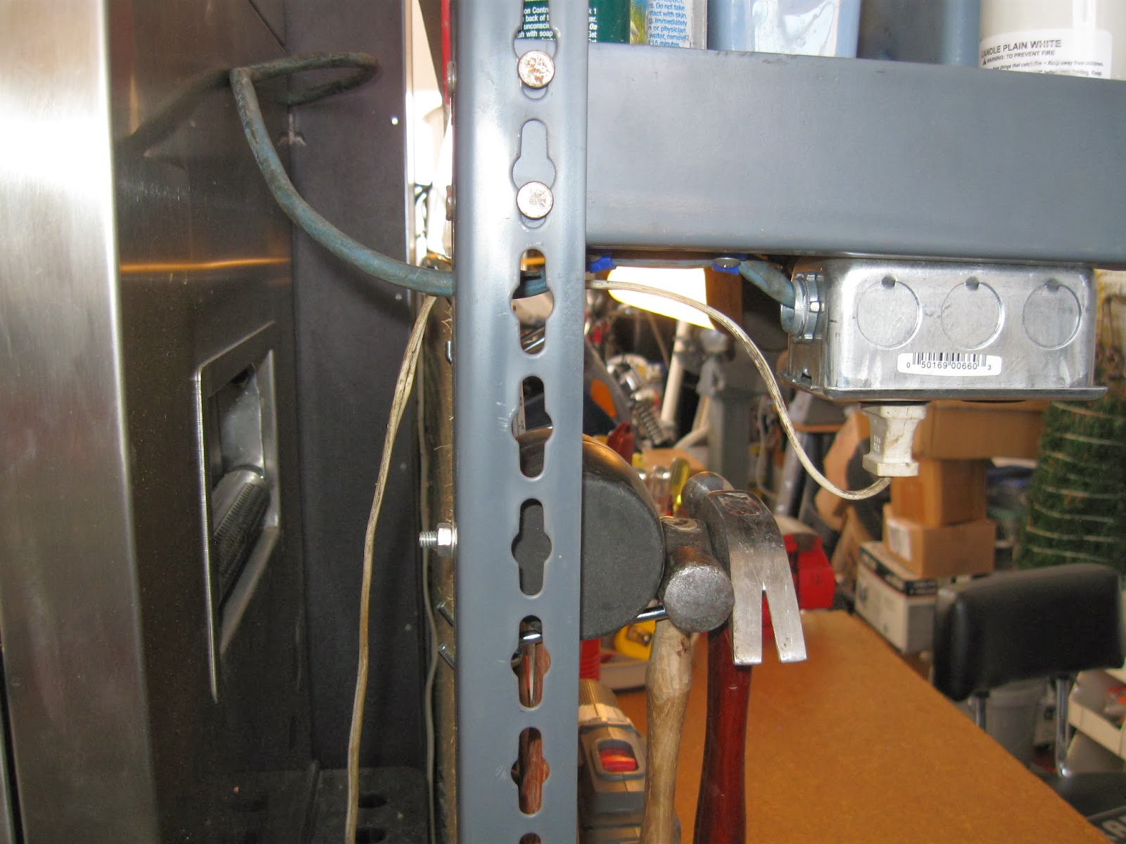 Easy Cheesy Garge: Wiring outlets to the Workbench - Overhead