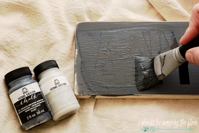 DIY Weathered Chalk Paint Sign | i should be mopping the floor