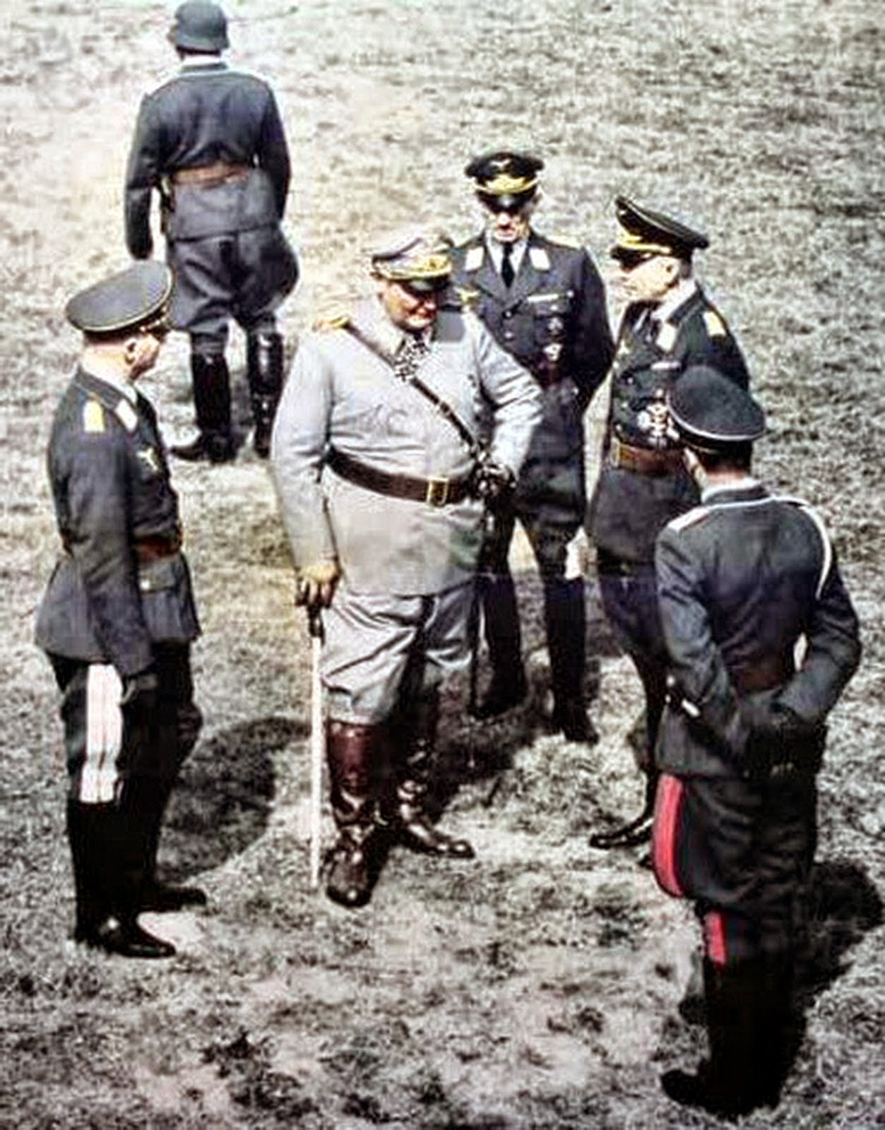 NAZI JERMAN: Foto Berwarna Hermann Göring