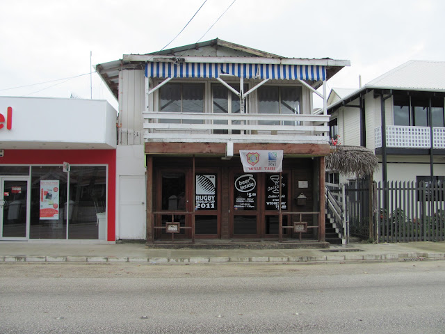 The Weary Traveller: Tongan bars I have known......