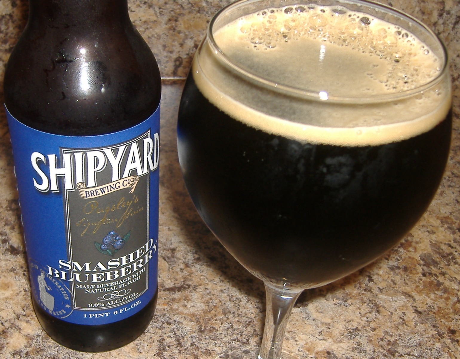 Horror Movies and Beer!: Shipyard Smashed Blueberry