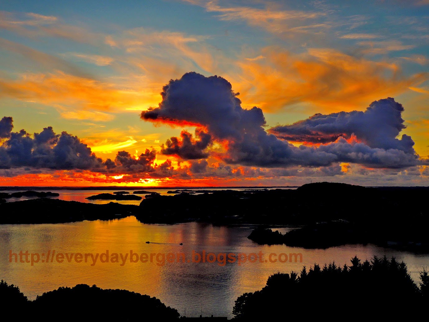 Yesterday`s amazing sunset over Bergen.