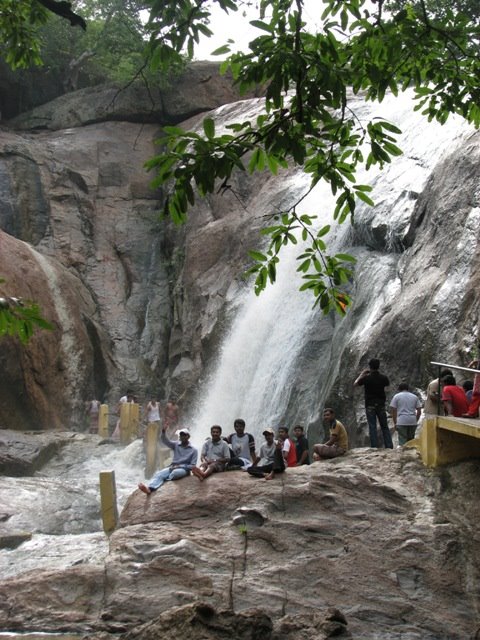 Tamilnadu Tourism: Beemanmadavu Falls, Thiruvannamalai