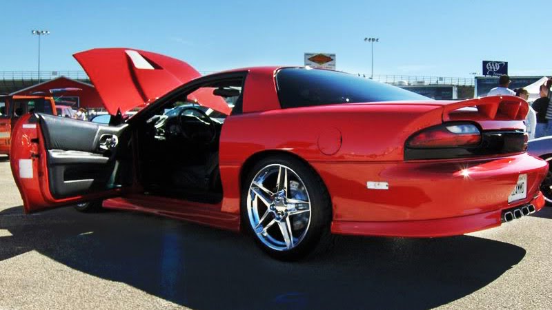 The World's Best 4th Gen Camaros: Fredo's Slammed 96 Camaro SS LT1