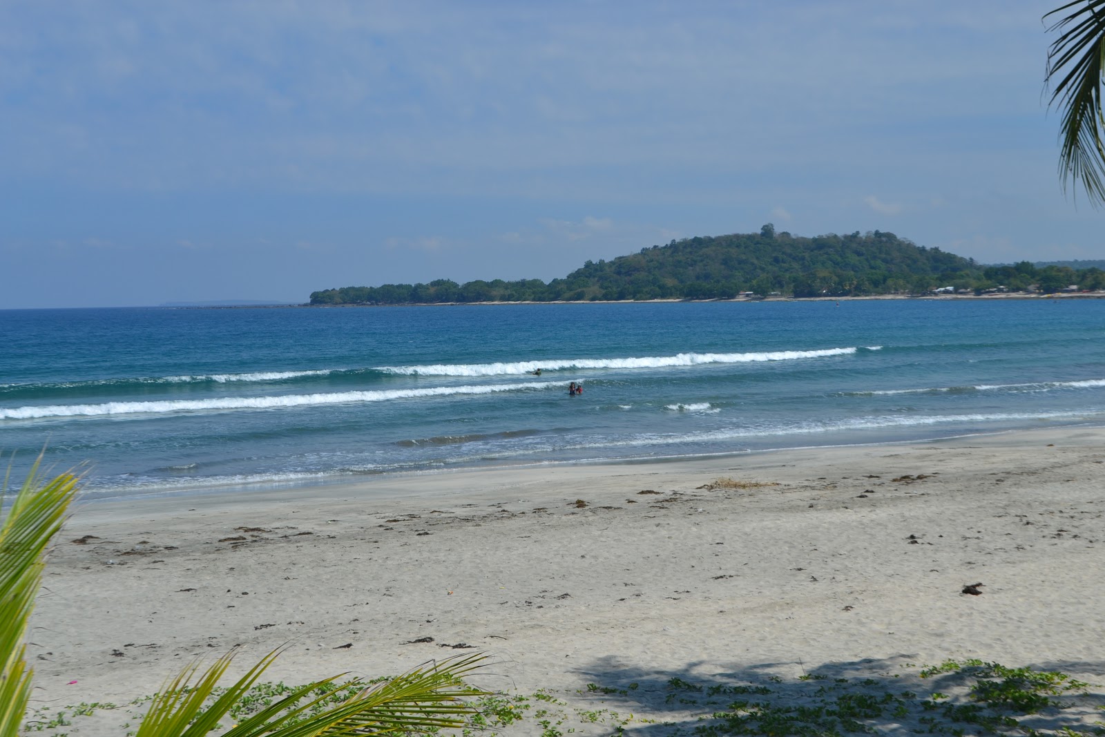 New Philippine Revolution: Ayosdito: Cabugao Beach in Ilocos Sur, part 2