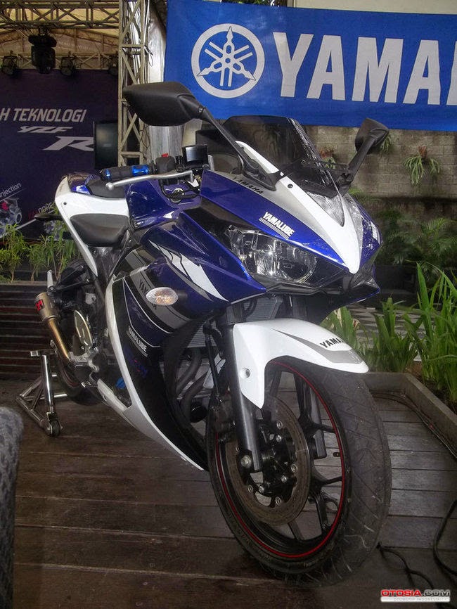 Racing Slide: Modifikasi Yamaha R25 'rasa R3' bakal jadi tren
