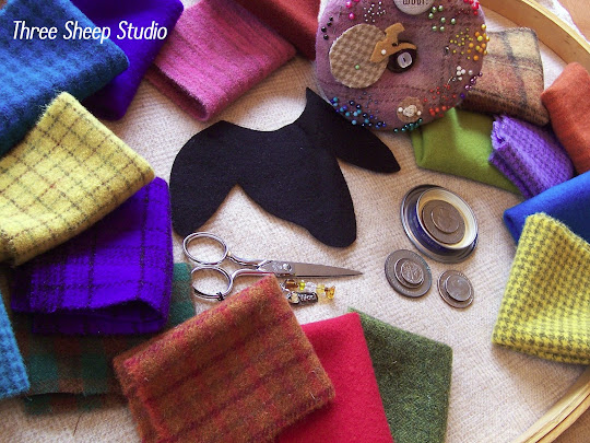 Three Sheep Studio: A Simple Way To Cut Wool Pennies...
