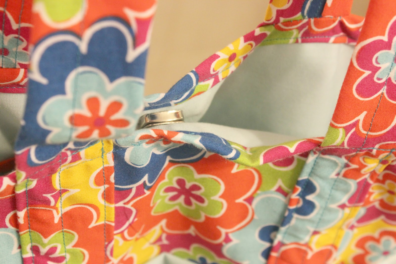 Very Vicky: Summer Purse