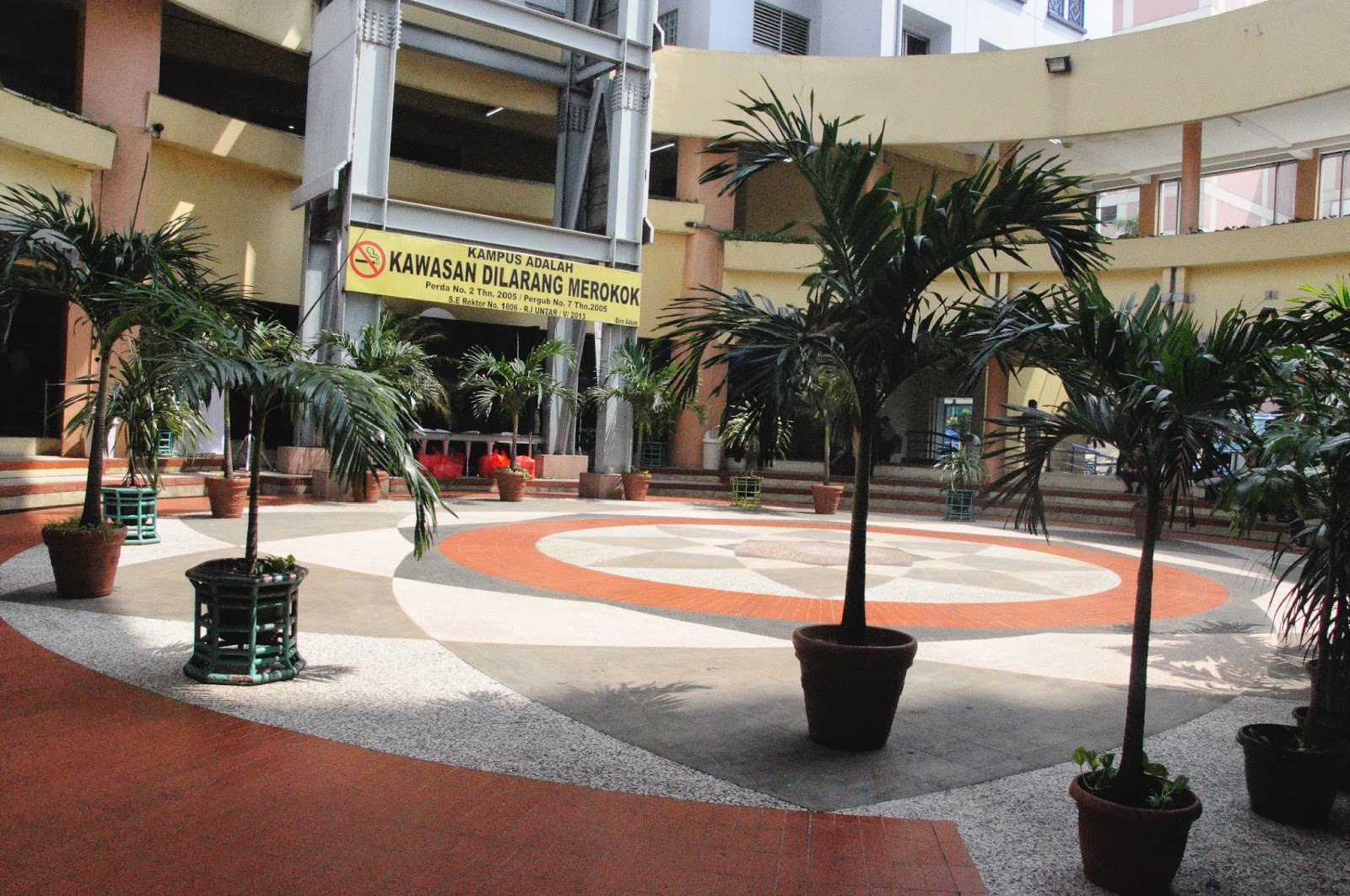 UNIVERSITAS TARUMANEGARA