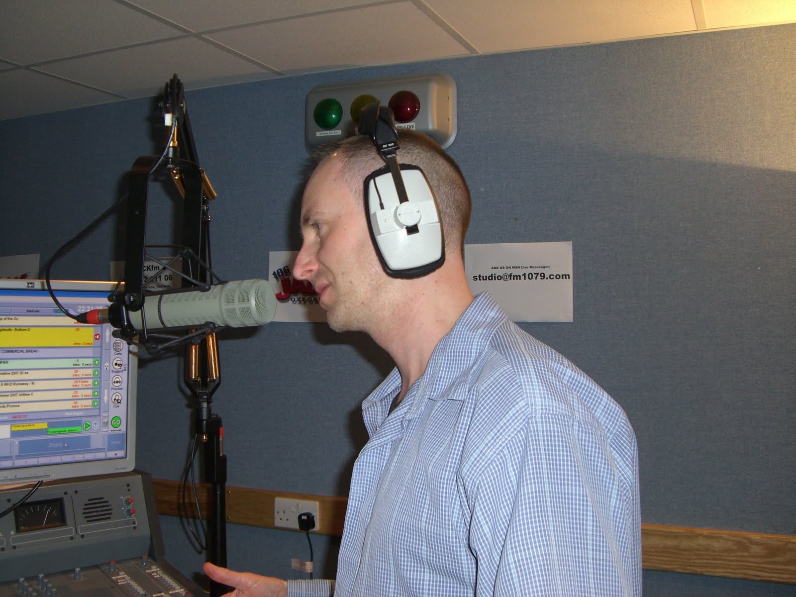 MARK DEVLIN: JUST BUGGIN’, QUARTER 4 2011 – Mark Devlin