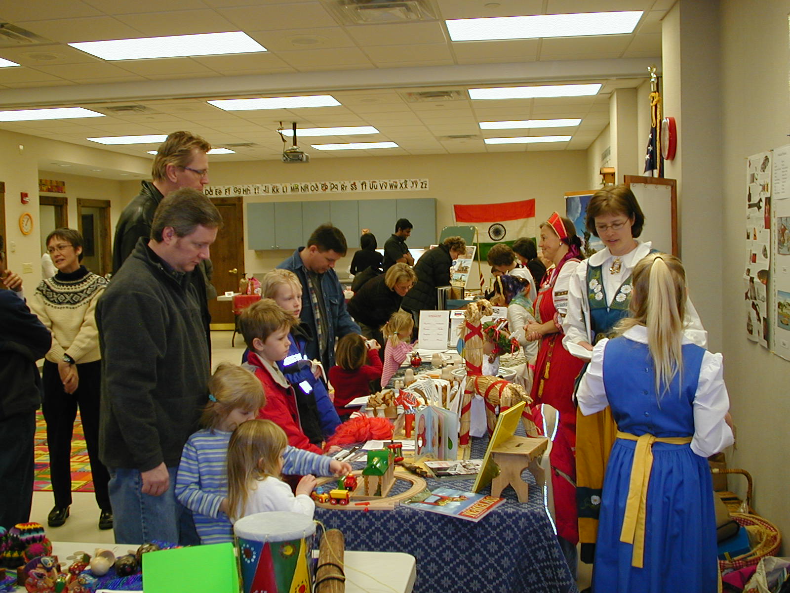 Hussey-Mayfield Memorial Public Library of Zionsville Indiana: Travel ...