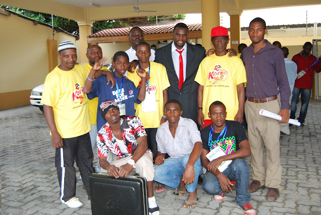 NANI KUIBUKA KIDEDEA KESHO KATI YA CHEKA NA MAUGO - LUKAZA BLOG