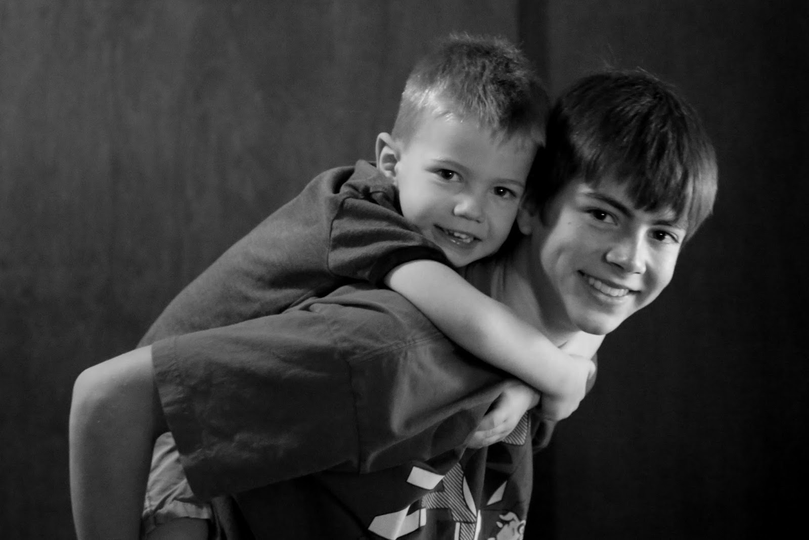 The Jansen Family: Big Bro Little Bro