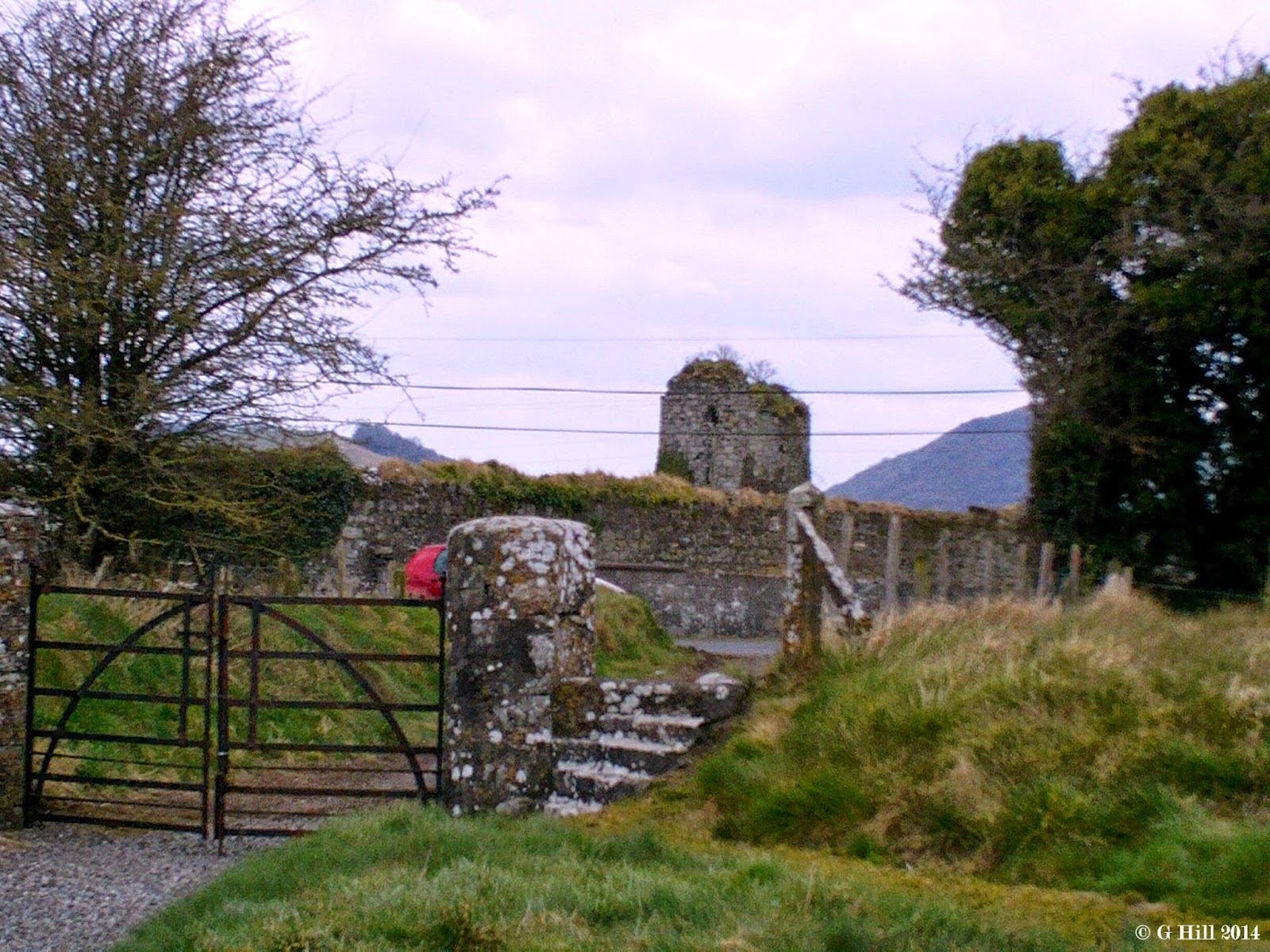 Ireland In Ruins: Taghmon Church & Castle Co Westmeath