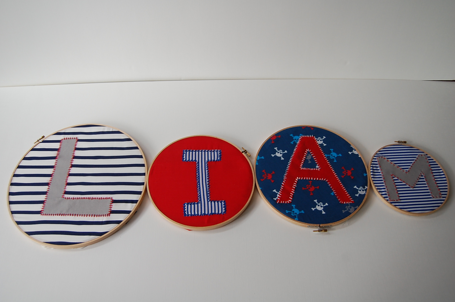 Ginja Designs: letter hoops...