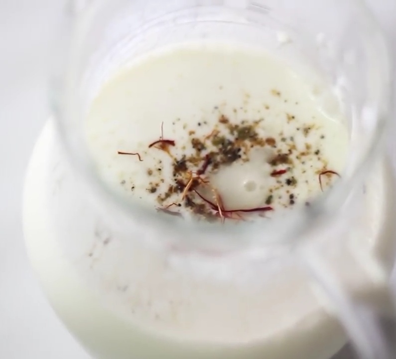 How to make Lassi at Home | Step by Step Punjabi Sweet Lassi Recipe ...