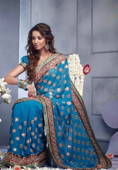 Bizim Kız: Kına gecesi için Hint Elbiseleri