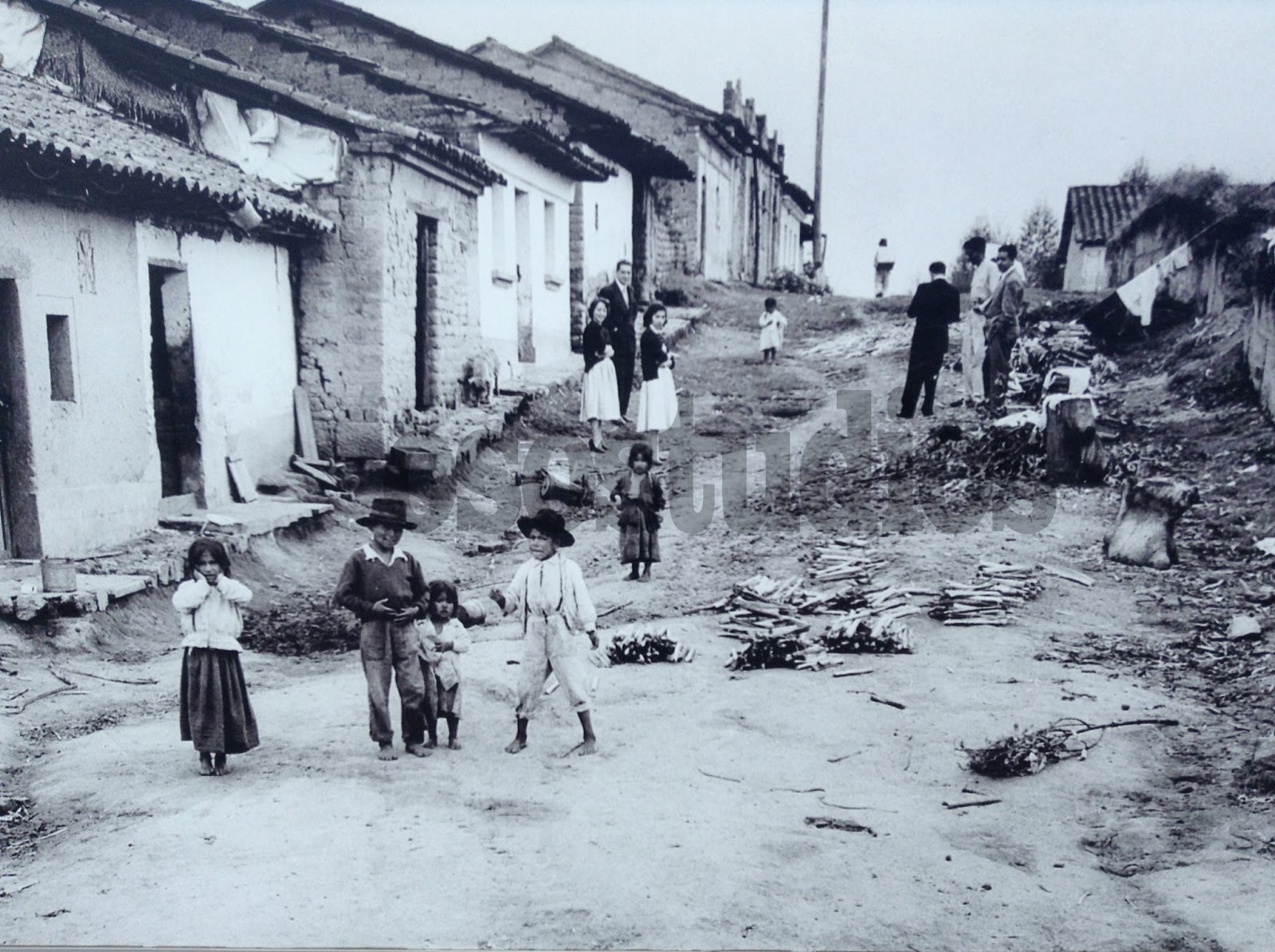 FOTOS QUITO ANTIGUO: BILLETES ANTIGUOS ECUADOR Y FOTOS VARIAS