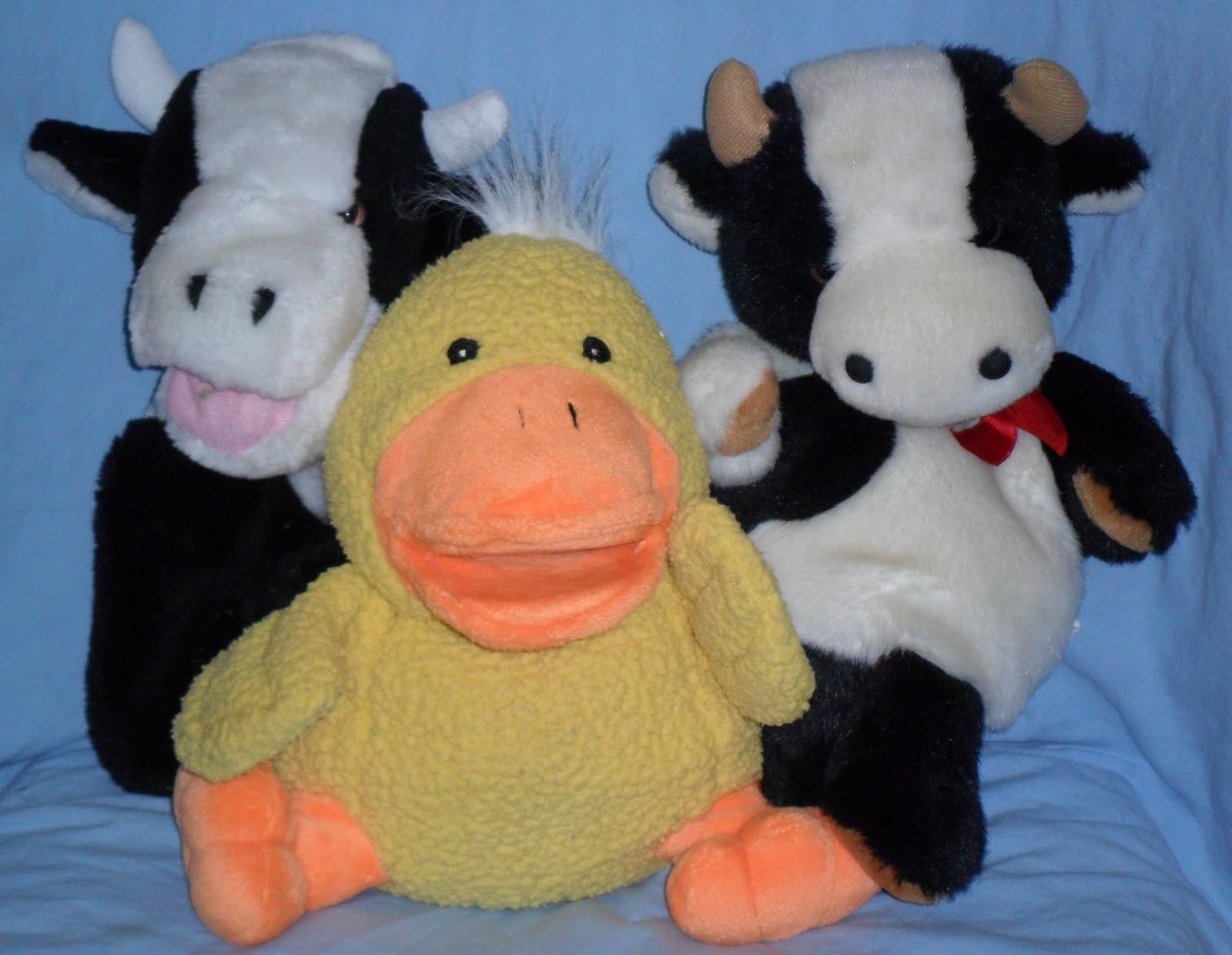 Beyond the Book Storytimes: Clicking Clacking Cows