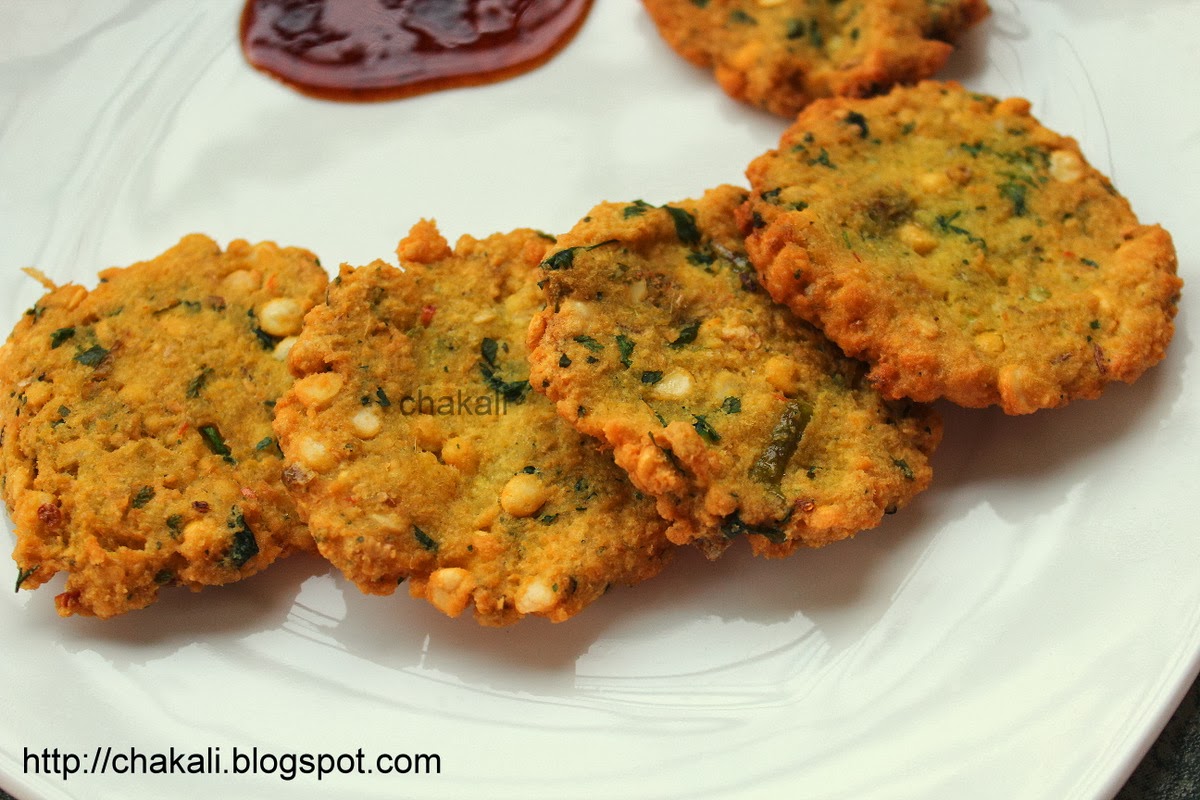 Dal Wada | चकली