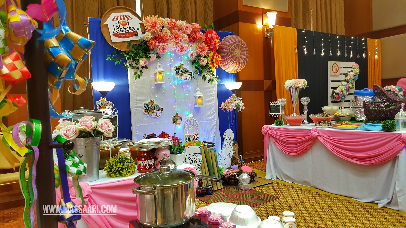 gambar hiasan gerai hari raya - Stewart Johnston