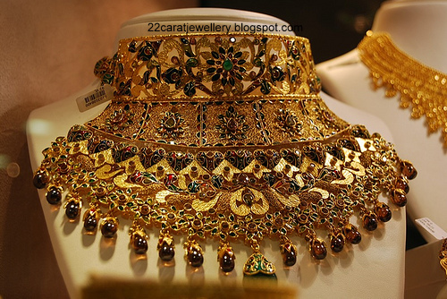 22 Carat Gold Heavy Necklace Sets - Jewellery Designs