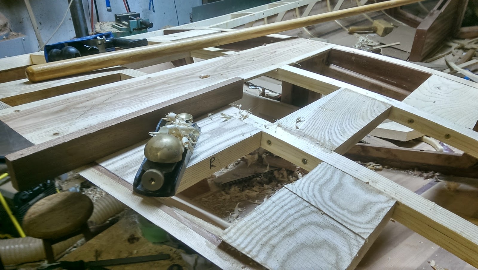 Building a 16' East Coast Melonseed Skiff: Frames for the Bulkhead ...