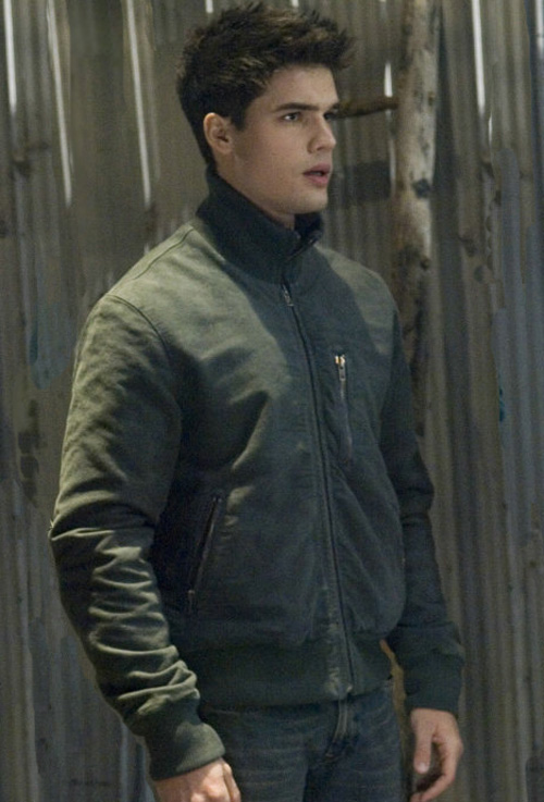 I Like Man: Steven Strait