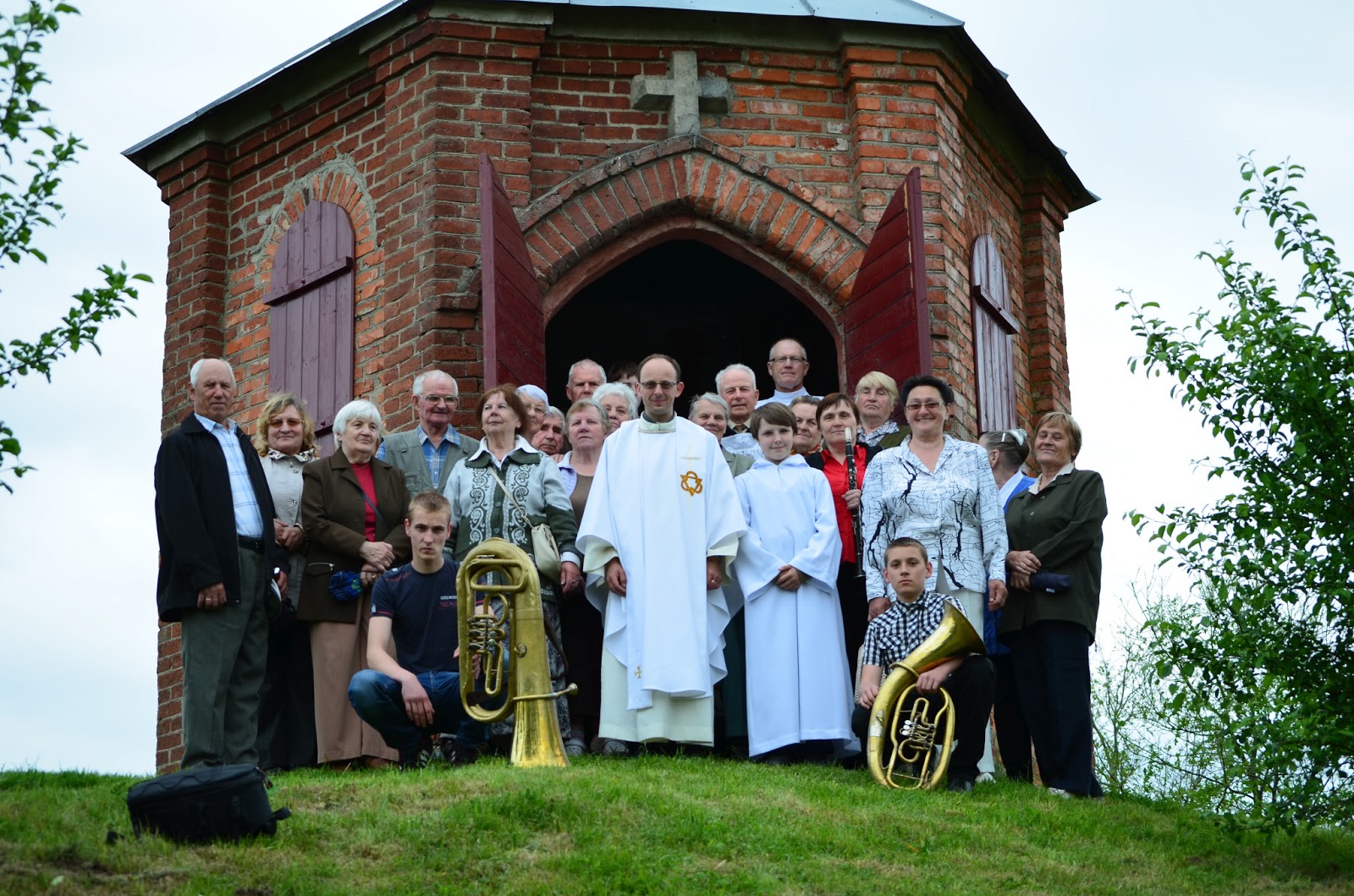 Nuo Skilandžių iki Salantų...: Gaidžio kalno legendos, pilkapiai ir ...