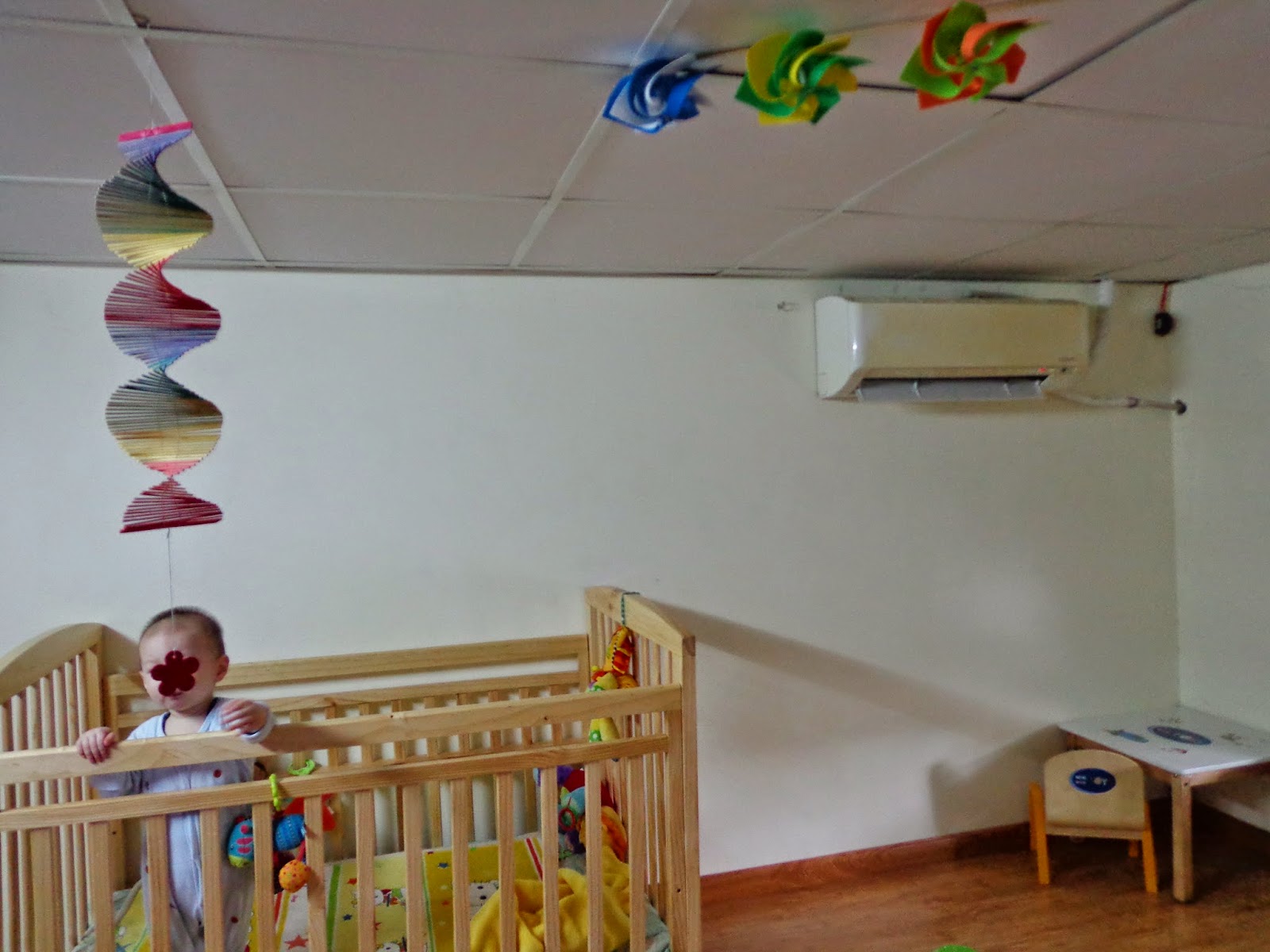 Montessori Mama in Saigon: Little Bean's Montessori inspired bedroom