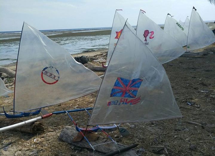 Lomba Perahu Sandeq Mini Labuang, Hiburan Masyarakat Pesisir Laliko ...