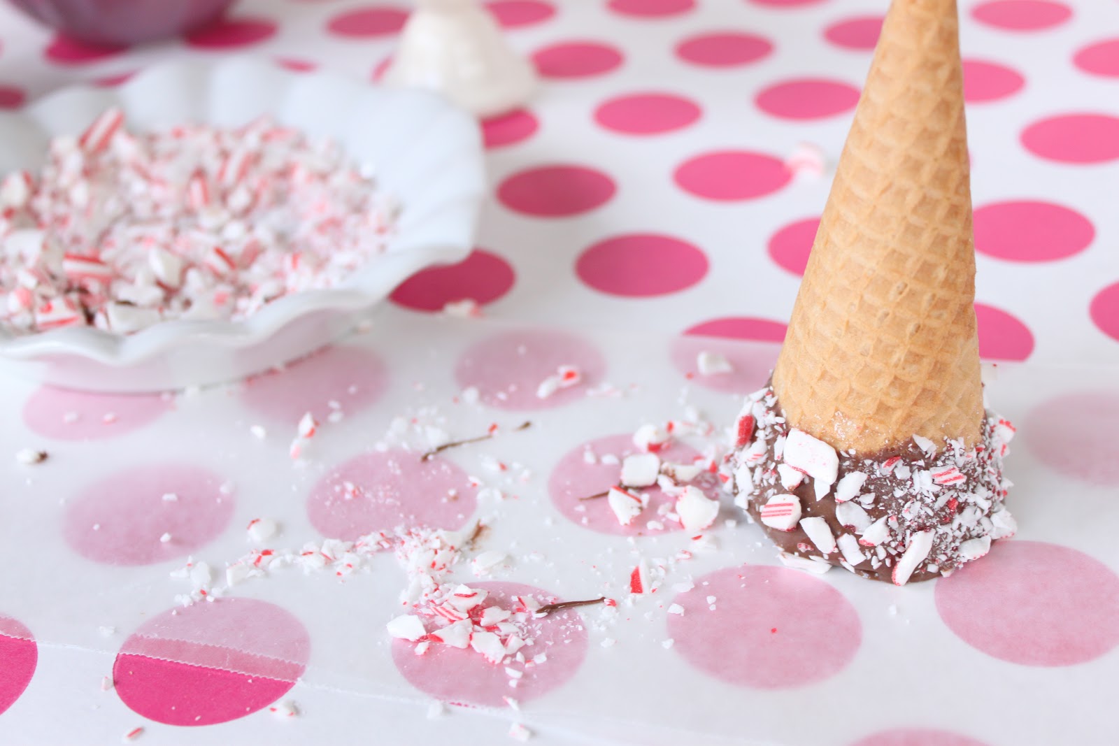 Crave. Indulge. Satisfy.: Peppermint Ice Cream & Chocolate Dipped ...