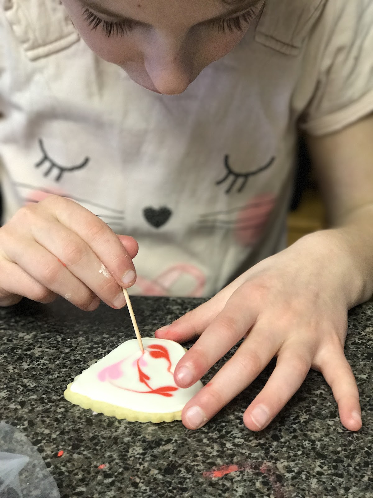 Mennonite Girls Can Cook: Valentine Sugar Cookies with Dragged Dots