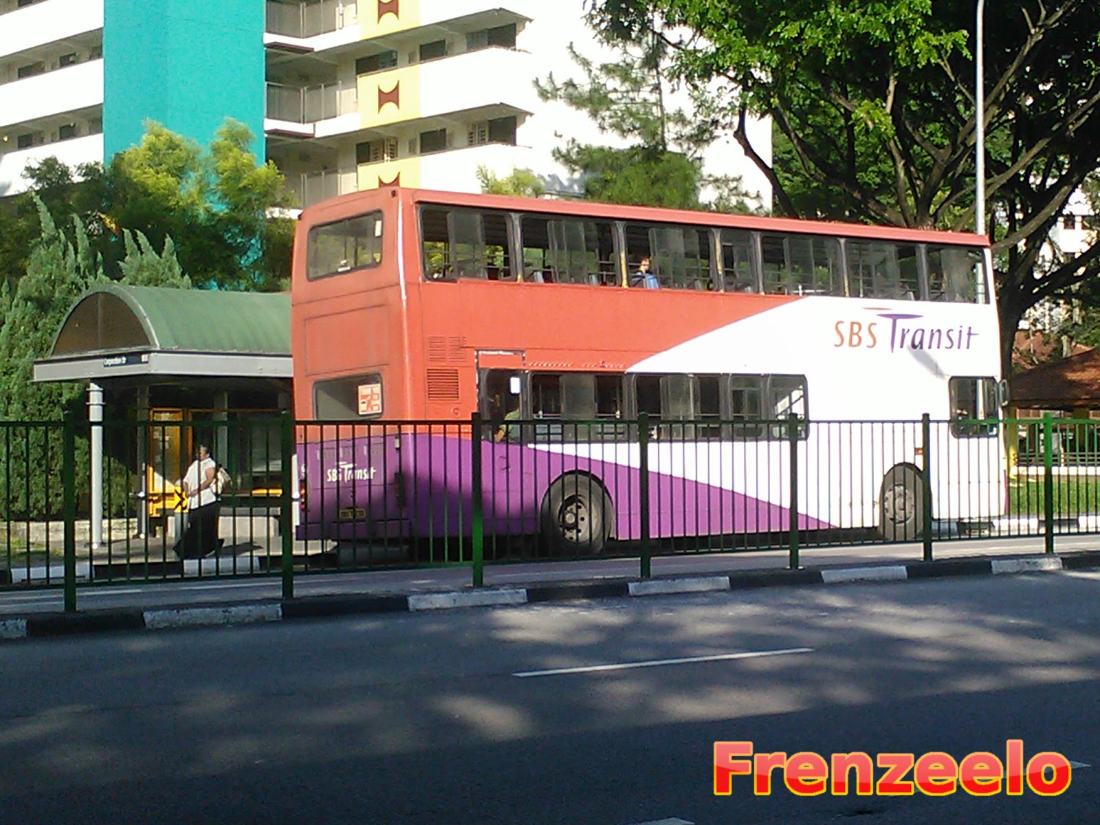 Frenzeelo: A Ride on a Non-Aircon Public Bus in Singapore