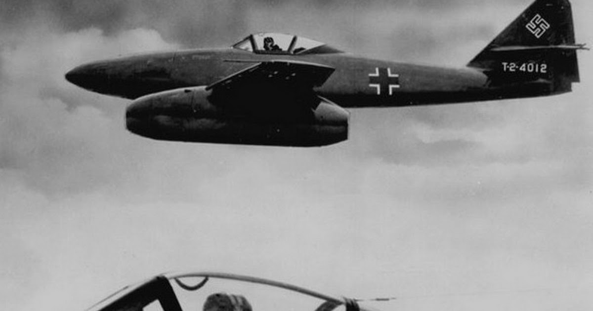 World War II Pictures In Details: Messerschmitt Me 262-1a/U3 Schwalbe ...