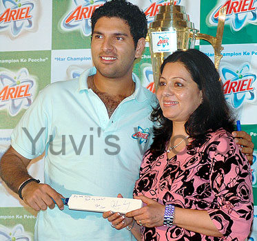 Yuvi's World: Some Photos Of Yuvi With His Family.